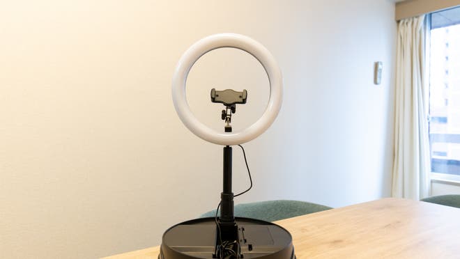 JR新宿駅徒歩4分|新宿西口駅徒歩2分|最大5名|会議、商談、勉強会、ボードゲーム、レッスン、休憩の利用に最適!の写真5