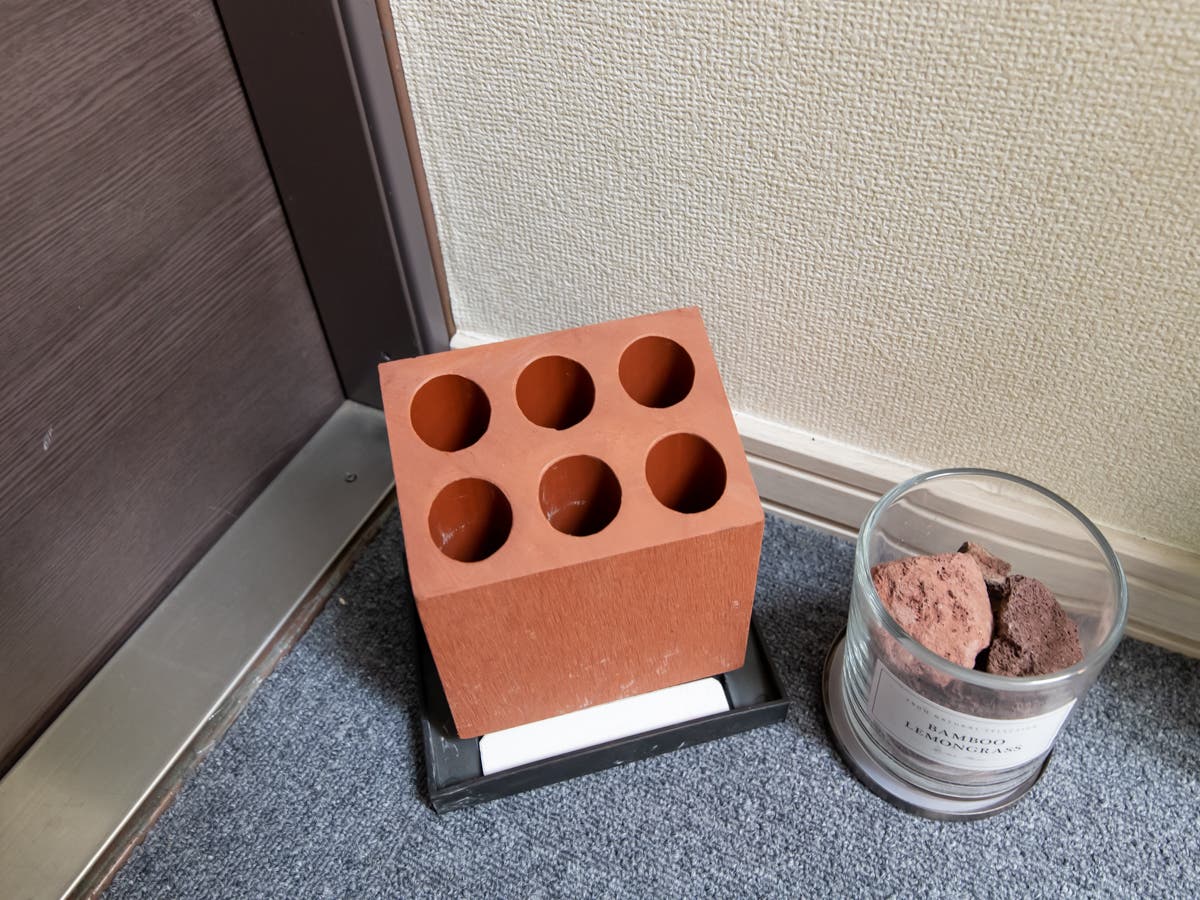 JR新宿駅徒歩4分｜新宿西口駅徒歩2分｜最大5名｜会議、商談、勉強会、ボードゲーム、レッスン、休憩の利用に最適！の写真12