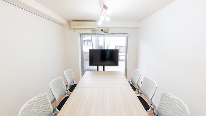 JR池袋駅徒歩3分|最大6名|会議、商談、勉強会、ボードゲーム、レッスン、休憩の利用に最適!の写真2