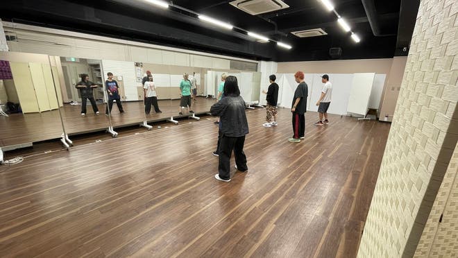 JR新宿駅南口より徒歩4分、THビル2階Aルームの写真7