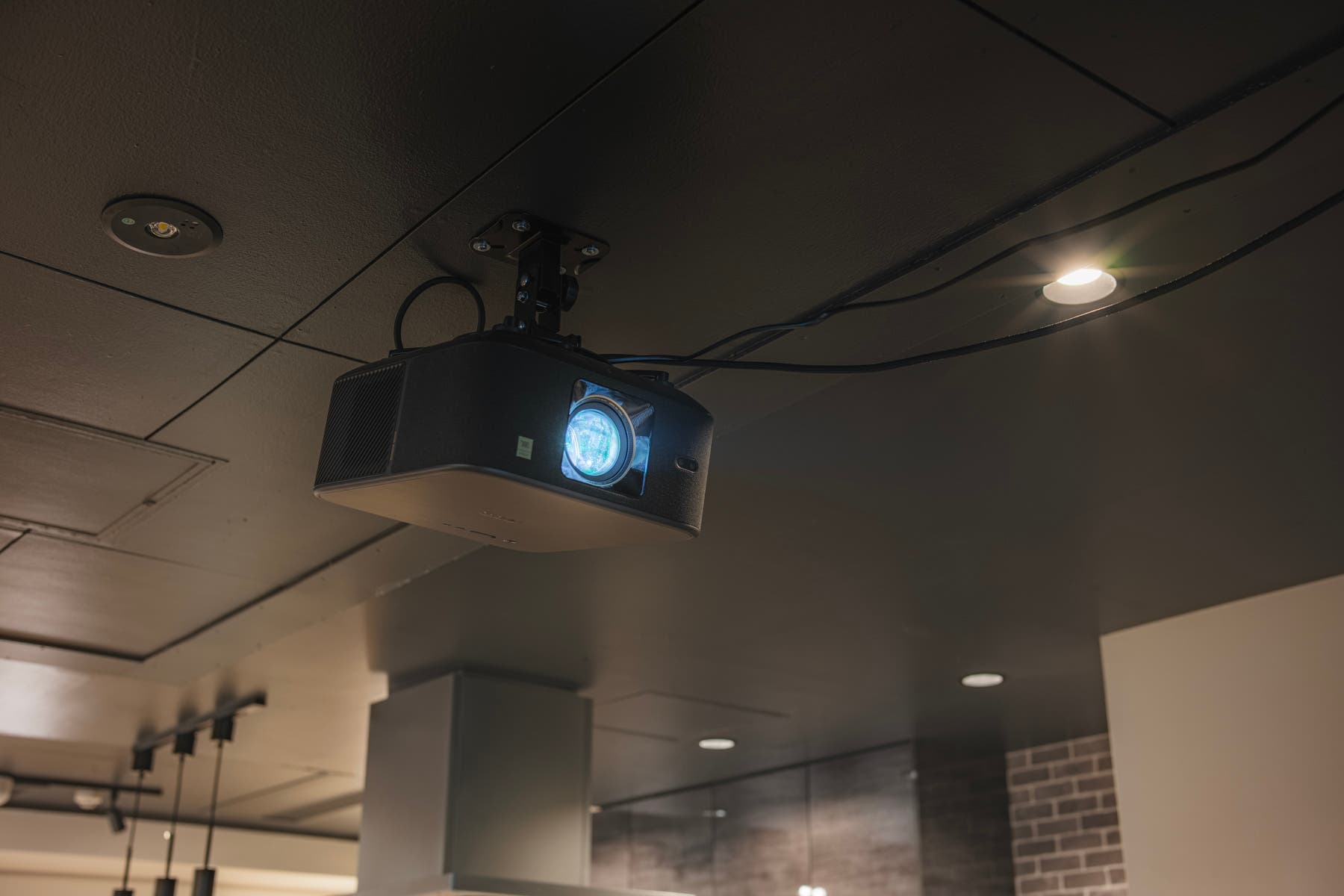 スペモ✨クリスマス🎄歓送迎会🕯️映画鑑賞✨パーティー🥂キッチン🍳会議📝726_SpemoLIVING新橋南の写真28