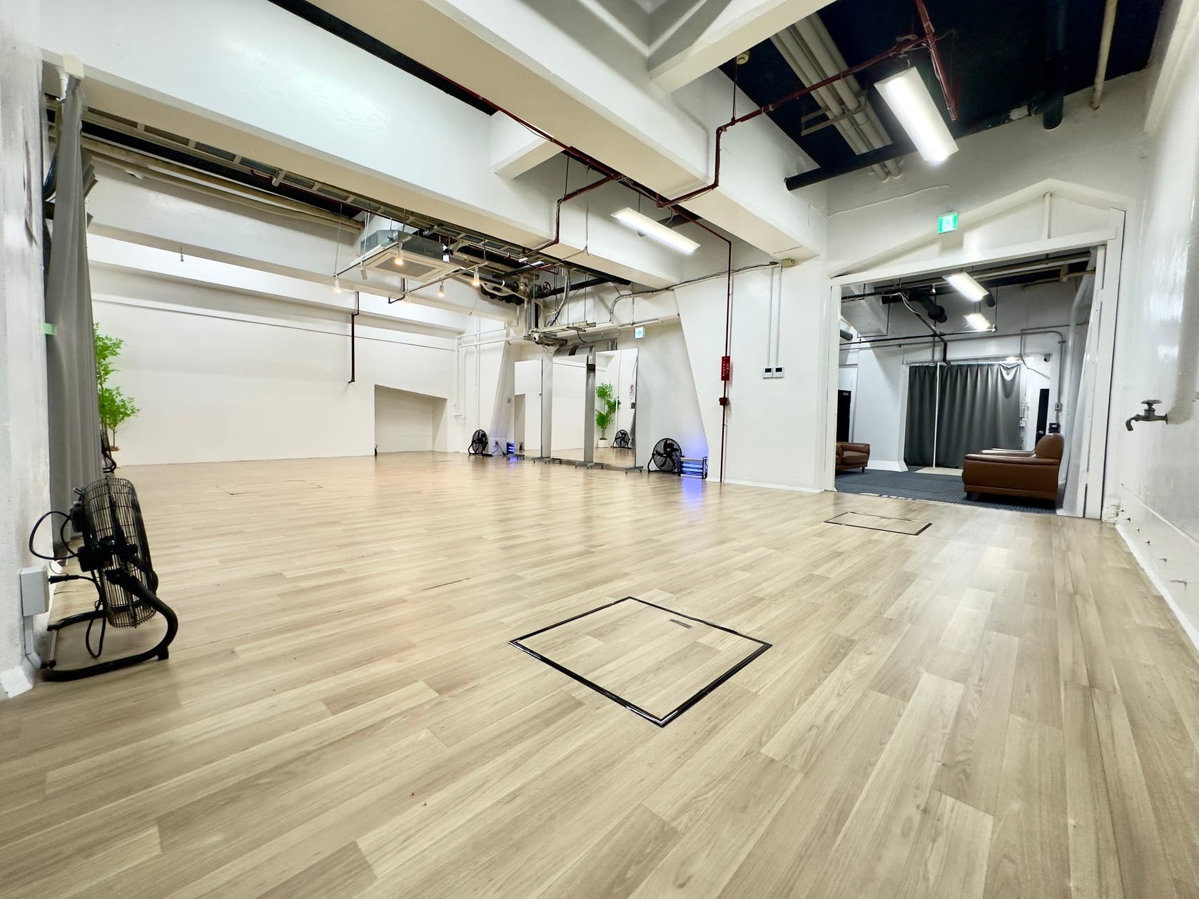 【A－B1】 大音量・24時間利用OK！ダンス・演劇・楽器練習・配信・リハーサル・フィットネス最適！の写真1