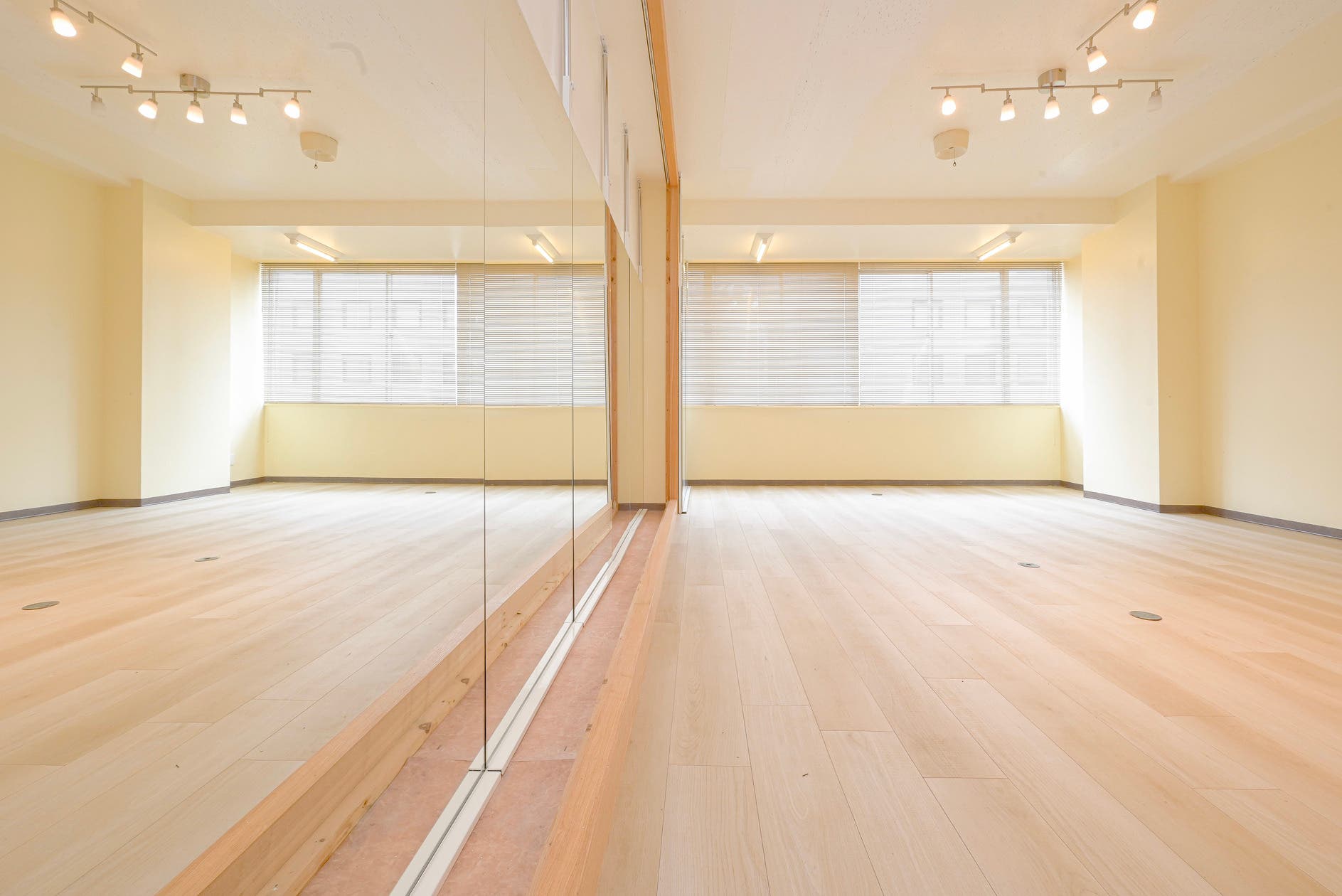 【OPEN価格！千種駅2分】ダンスができるレンタルスタジオ！当日予約も可能！の写真7