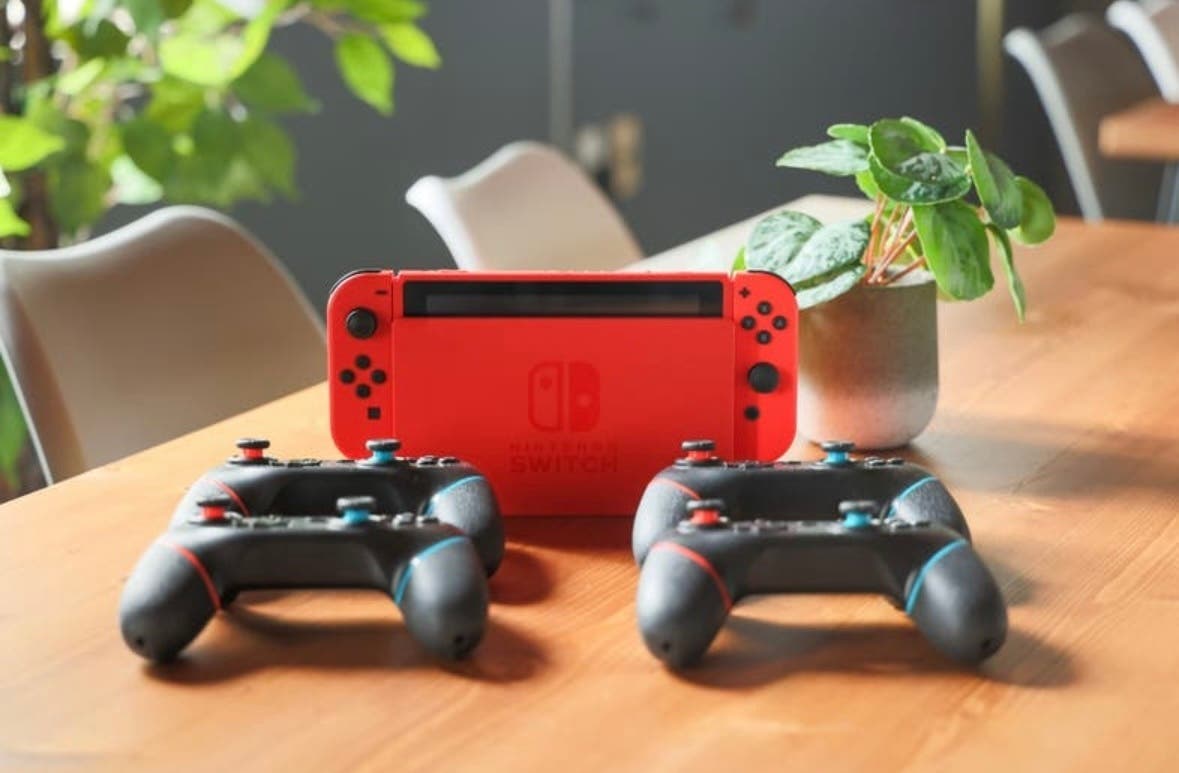 大人気ゲーム機の画像1