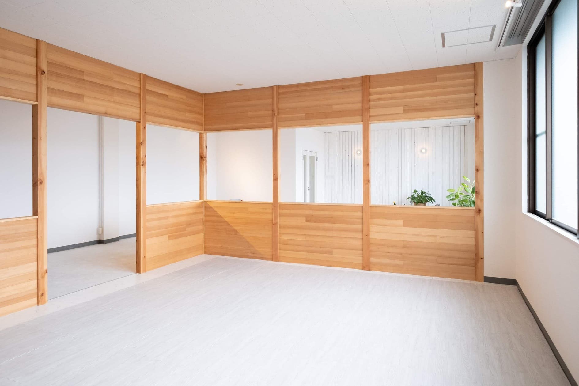 小田急線富水駅から徒歩８分！　ママ会🎀や撮影会📷にも大人気！！　ナチュラルインテリアのレンタルスペース🌿✨の写真3