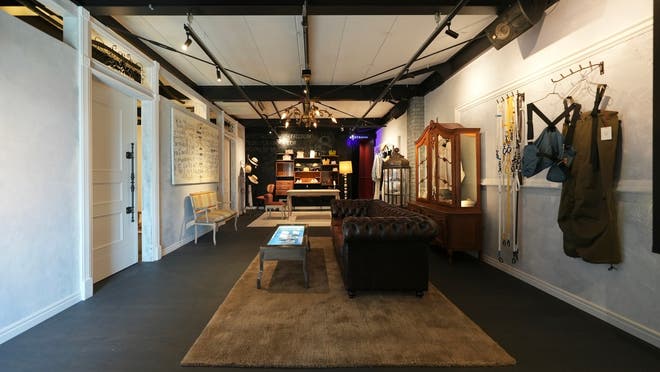 【134号線沿い/鵠沼海岸徒歩2分】まるで西部劇の舞台のようなアメリカンな貸切スペースの写真9