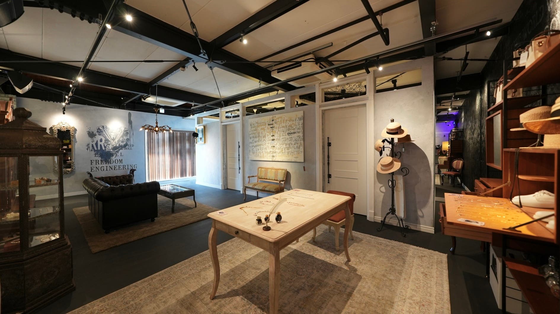 【134号線沿い／鵠沼海岸徒歩2分】まるで西部劇の舞台のようなアメリカンな貸切スペースの写真10