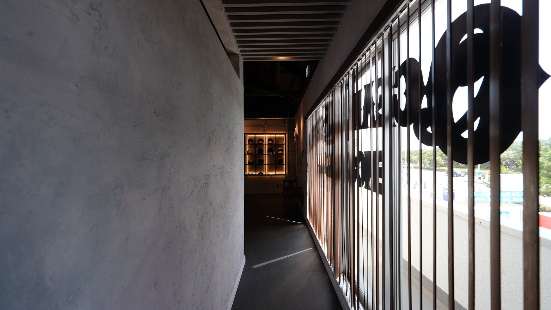 【134号線沿い／鵠沼海岸徒歩2分】まるで西部劇の舞台のようなアメリカンな貸切スペースの写真5