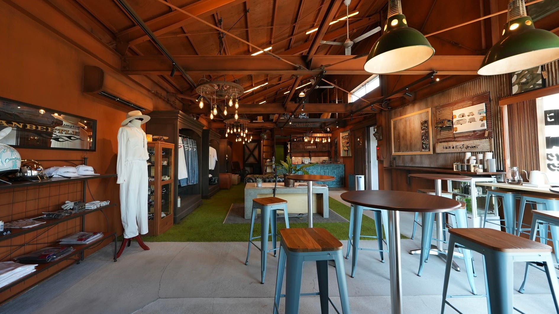 【134号線沿い／鵠沼海岸徒歩2分】まるで西部劇の舞台のようなアメリカンな貸切スペースの写真30