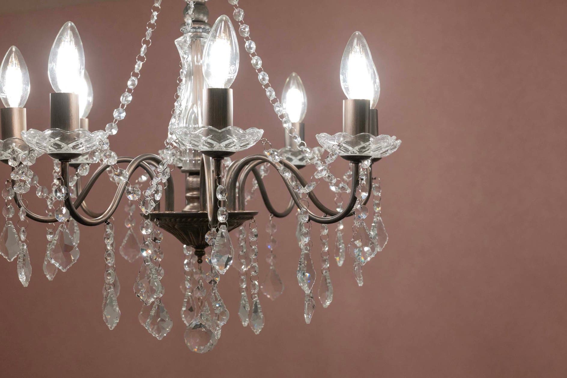 🎉北千住駅近💖選べる4面背景(黒/白/ピンク/水色)🎀ドレス有｜47インチモニター｜推し活生誕祭｜ポートレート｜商用の写真10