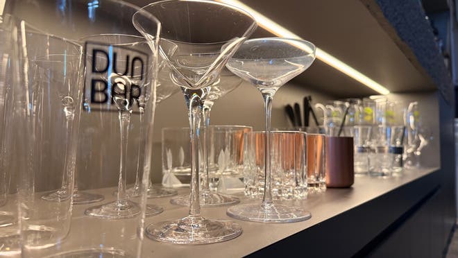 【暖炉のあるモダンなバー】目黒駅5分◆貸切パーティ/撮影/女子会/飲み放題ありの写真8