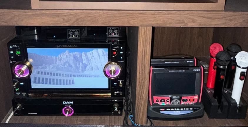 【西麻布】4〜10名用個室｜誕生日会・女子会にぴったり｜カラオケ付きの写真4