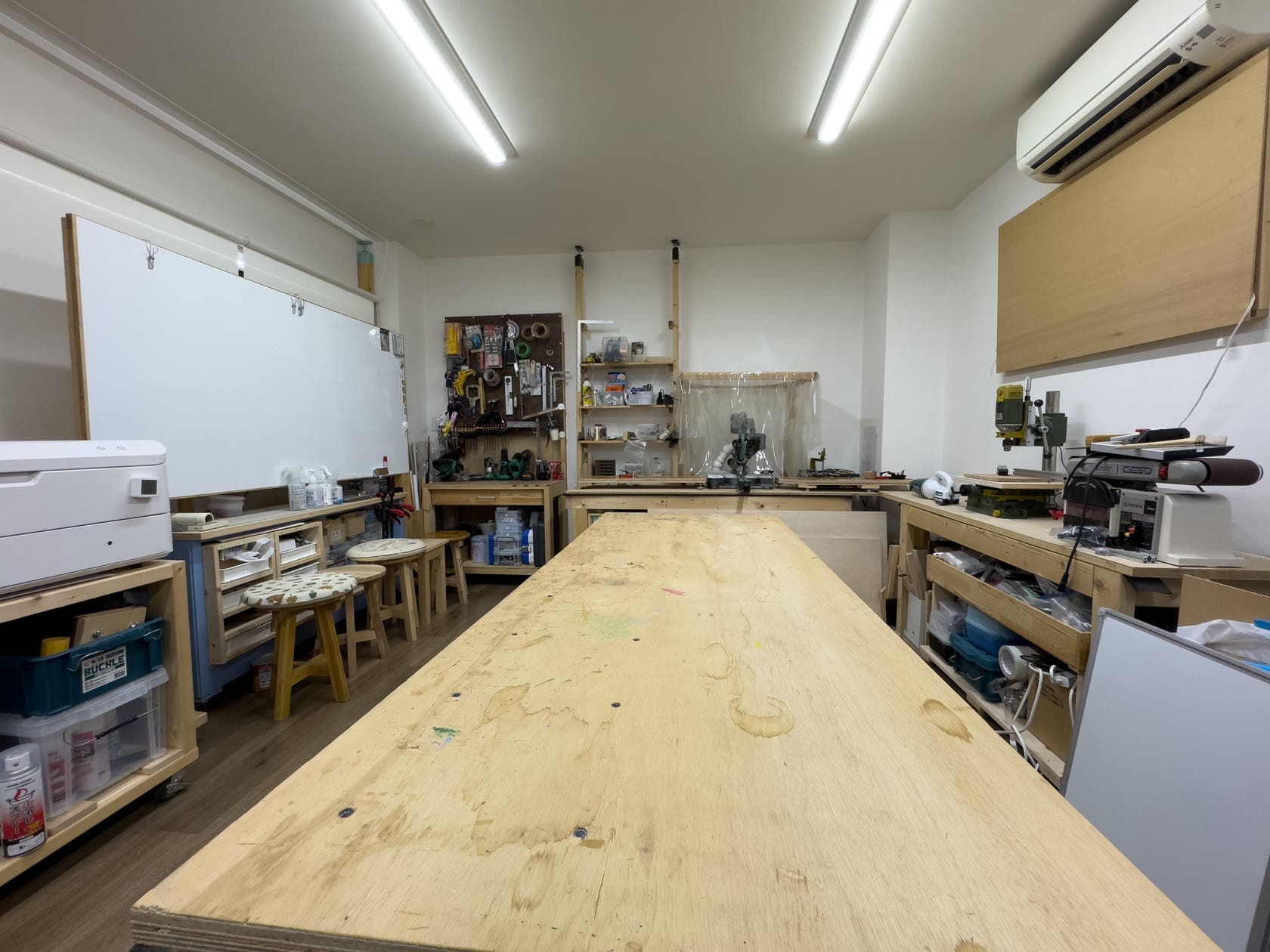 市川駅から６分の　工作・DIYができるスペースの写真2