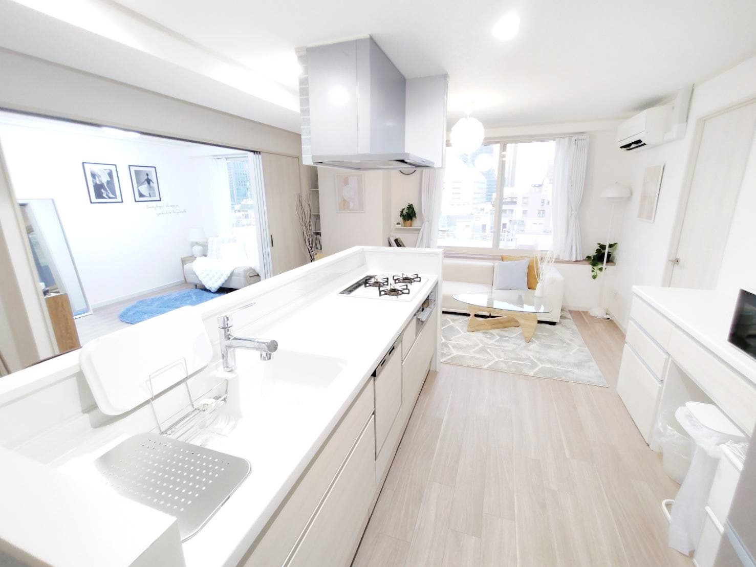 2025年7月オープン！東京タワー徒歩圏内・建物最上階・広く大きなキッチン、全室自然光の入る３部屋を備えた撮影スタジオの写真2