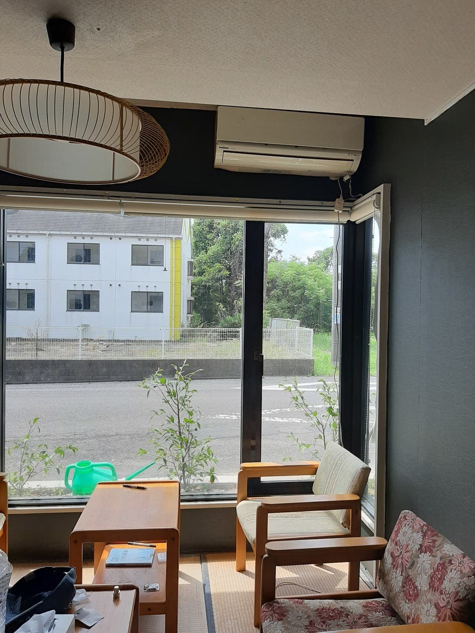 【ミニサテライト、キツキ住吉浜】Web面接、テレワーク、気軽な女子会にも。ホテルのゆったり駐車場、使えます。の写真8