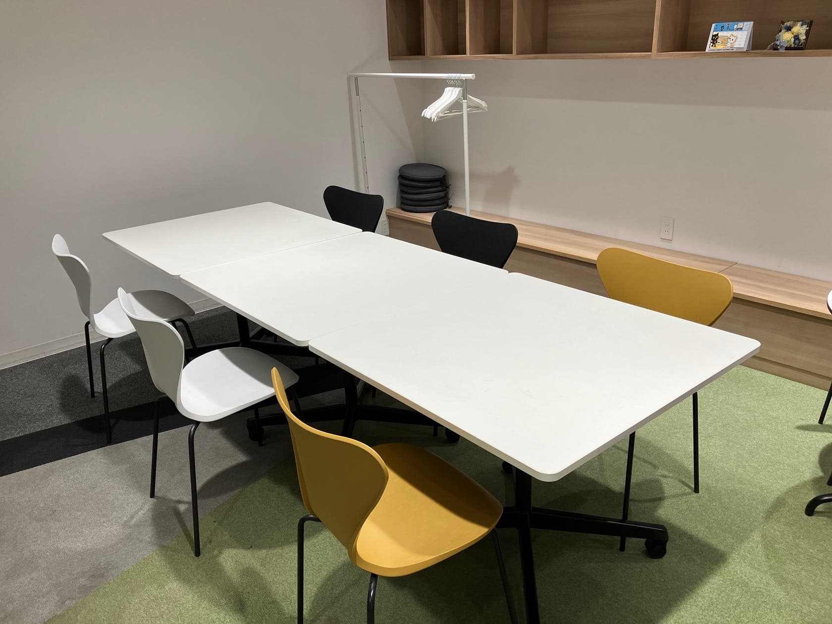 ✨京王線・小田急線「永山駅」徒歩1分！グリナード永山内のレンタルスペースです。🌟駅近/ママ会/打ち合わせ/面接✨の写真1