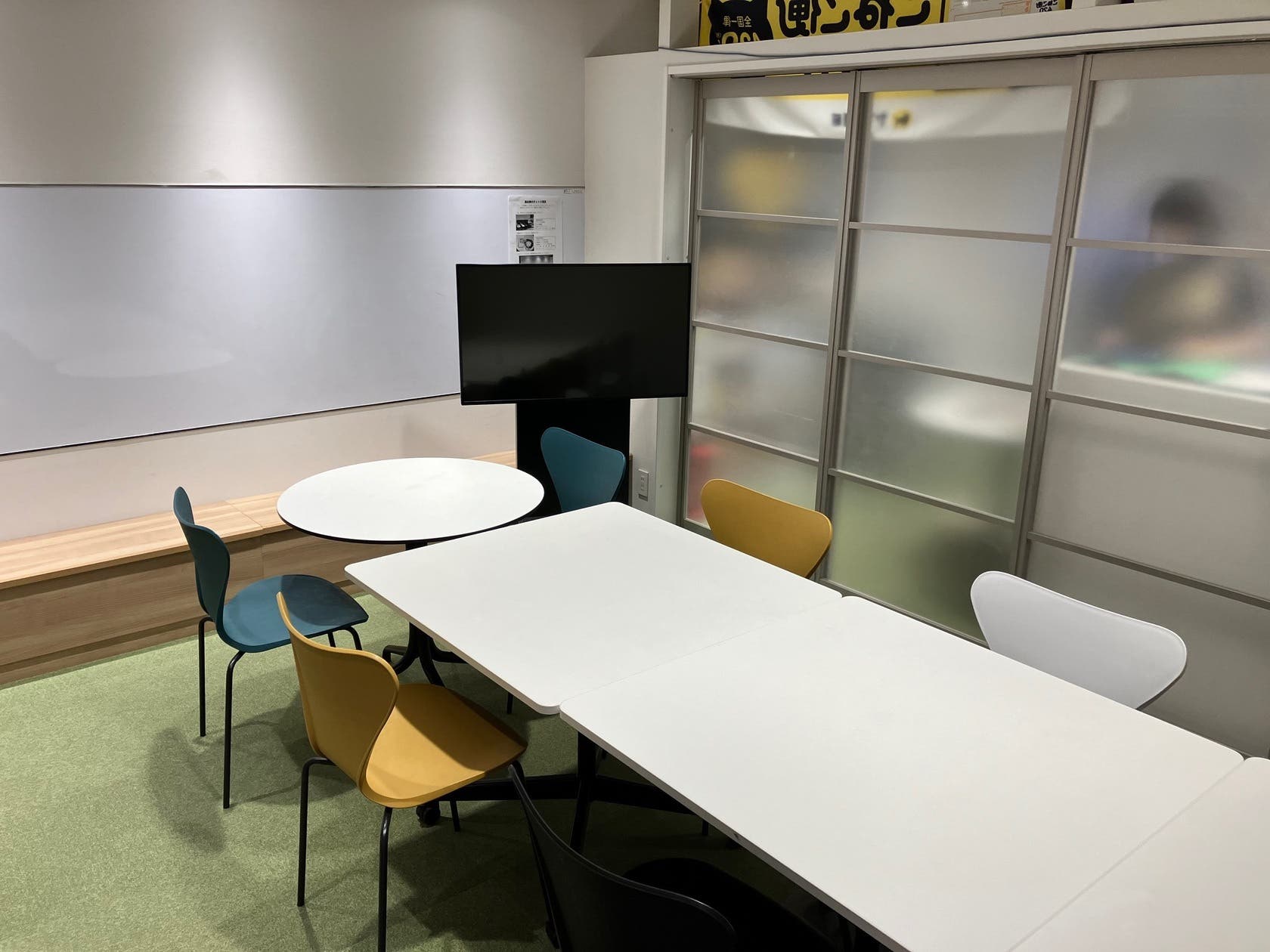✨京王線・小田急線「永山駅」徒歩1分！グリナード永山内のレンタルスペースです。🌟駅近/ママ会/打ち合わせ/面接✨の写真5