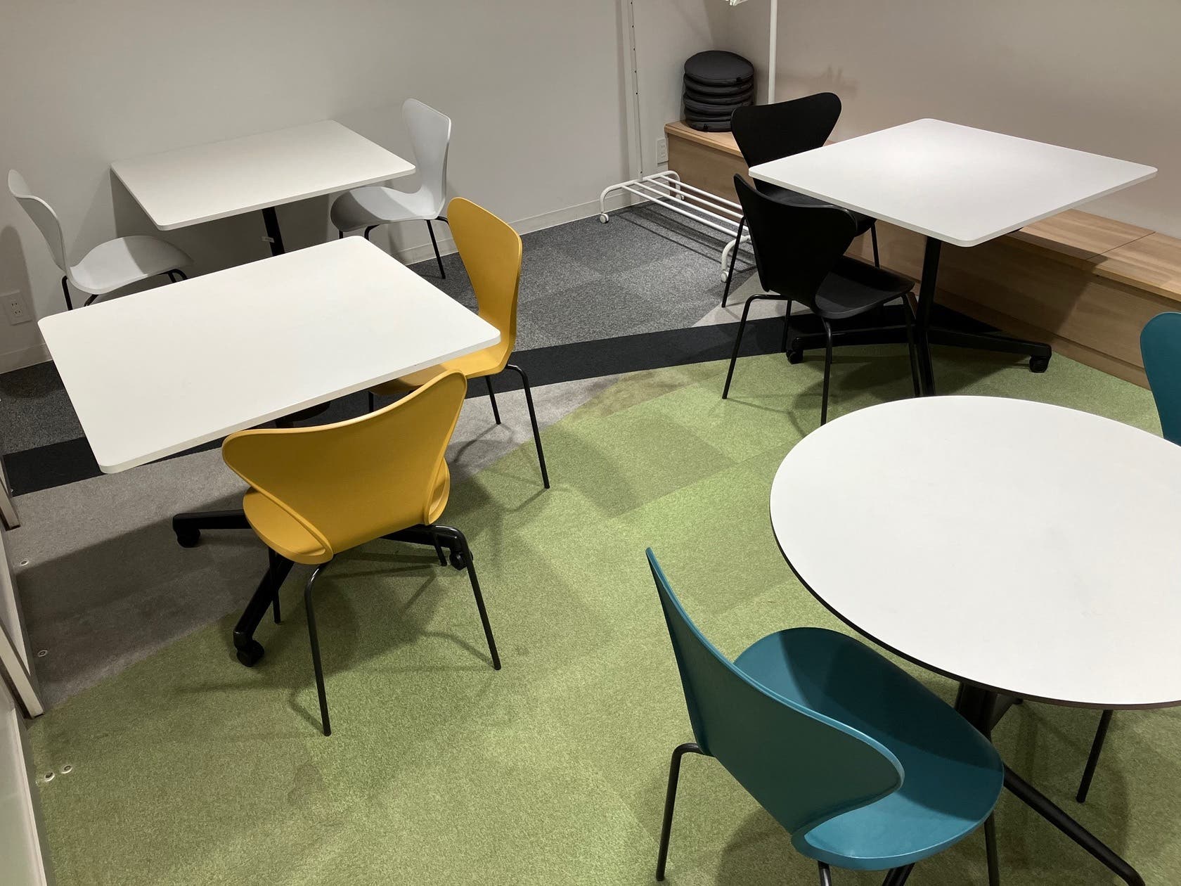 ✨京王線・小田急線「永山駅」徒歩1分！グリナード永山内のレンタルスペースです。🌟駅近/ママ会/打ち合わせ/面接✨の写真10