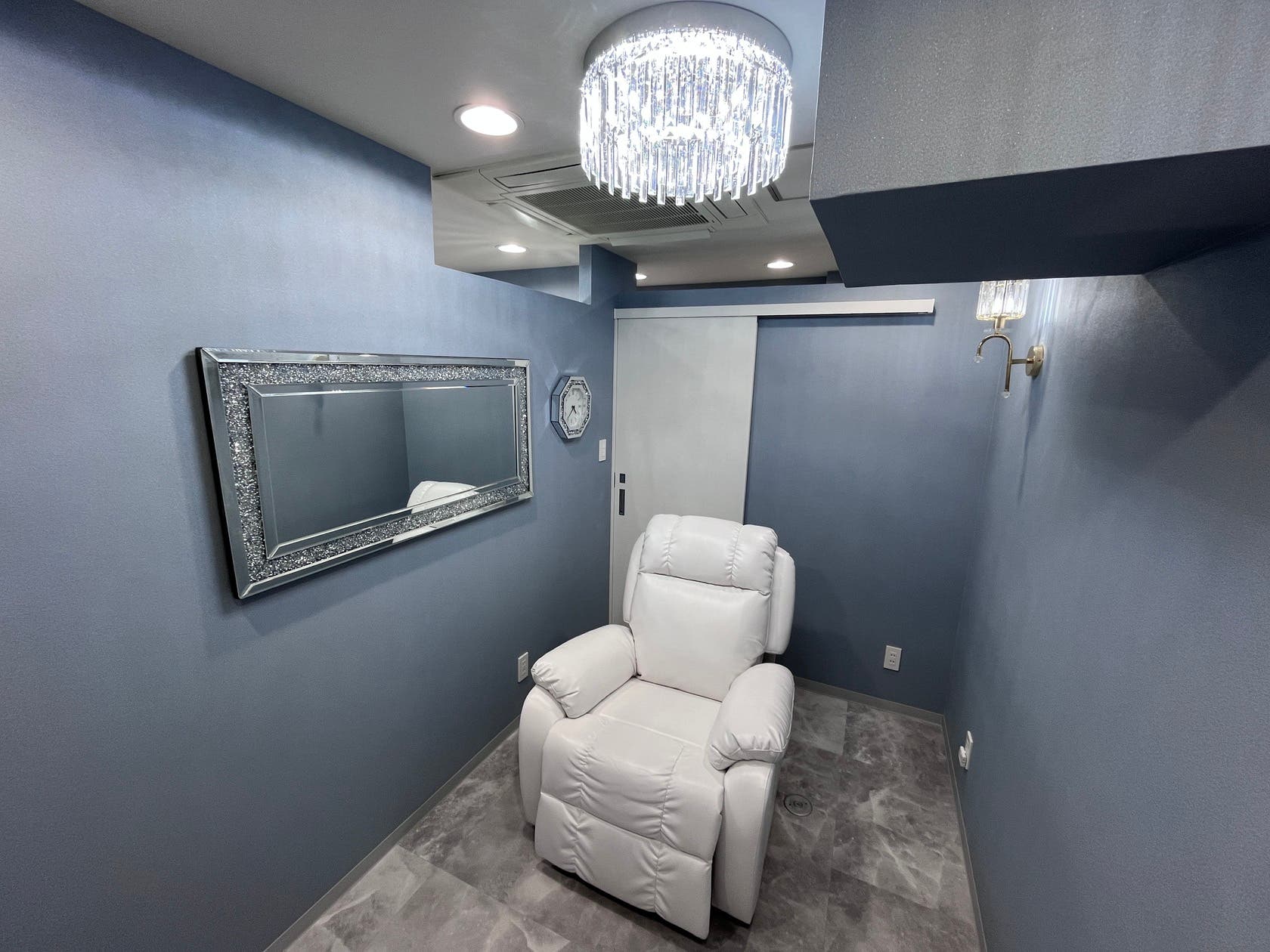 新富町駅1分／築地駅2分の【完全個室】のキラキラなネイルサロン♪の写真3