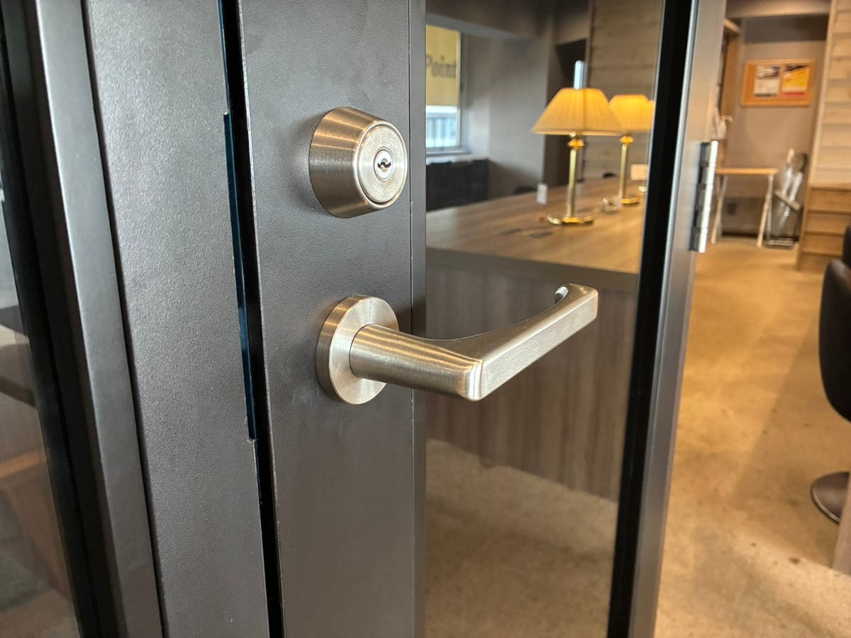 【1名個室ブースBooth.A】池袋駅徒歩1分/受付スタッフ常駐で安心サポート◎/電源Wi-Fiフリードリンク/Web会議の写真4