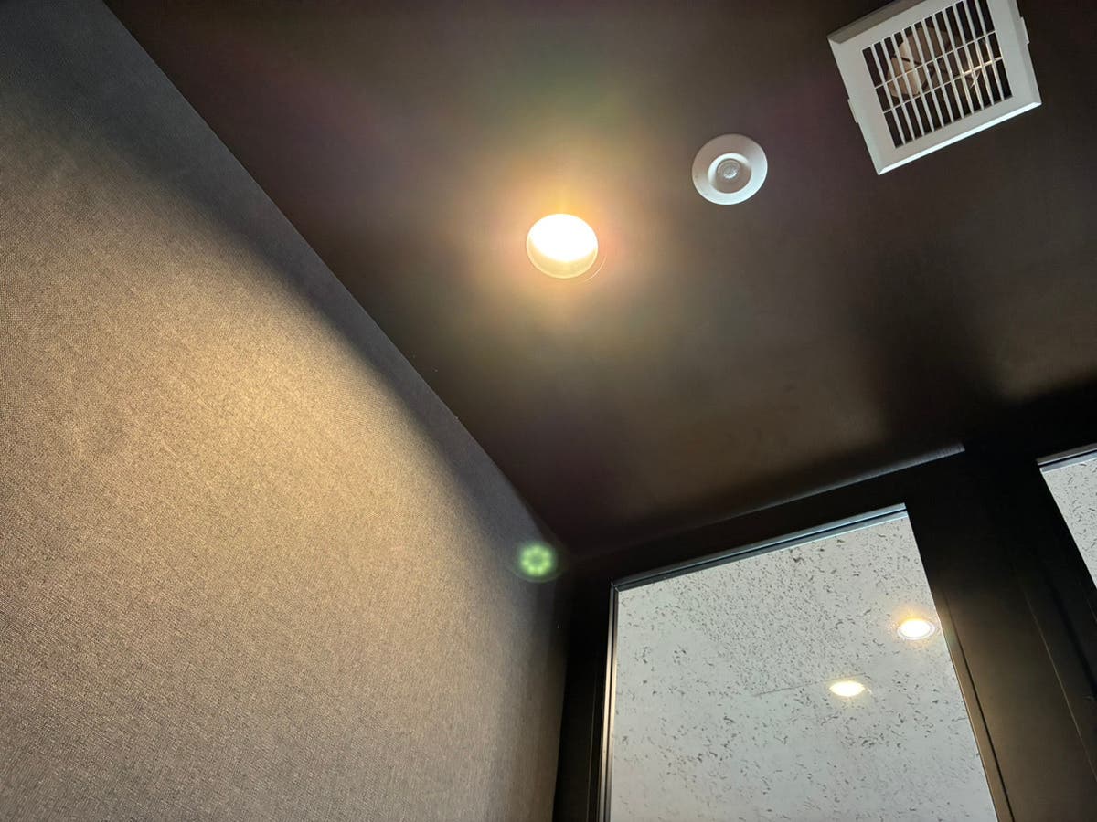 【1名個室ブースBooth.A】池袋駅徒歩1分/受付スタッフ常駐で安心サポート◎/電源Wi-Fiフリードリンク/Web会議の写真14