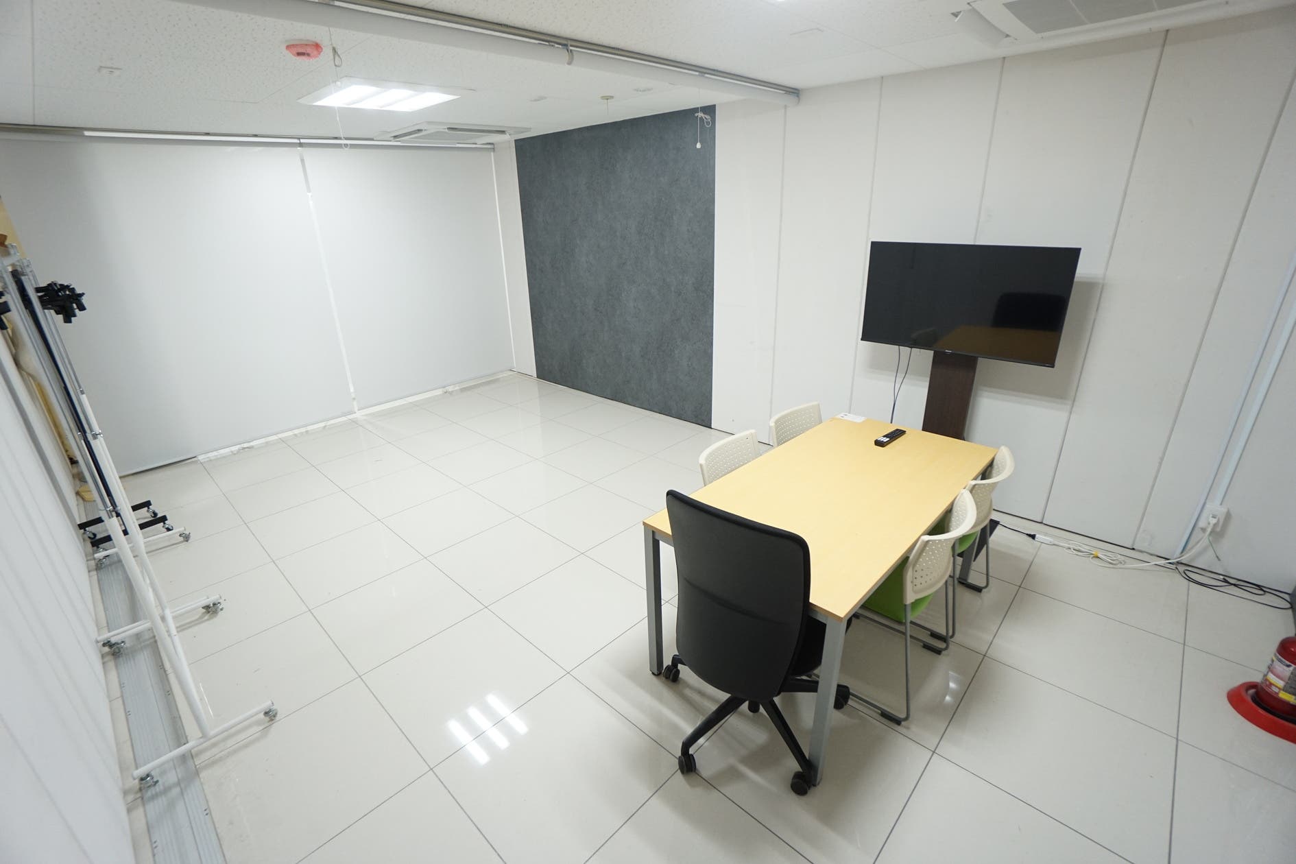 ＜天六撮影スタジオRe:＞OPEN SALE中🎊天神橋筋六丁目駅徒歩2分🚃光回線Wi-Fi🛜更衣室👗撮影/ポートレートの写真10