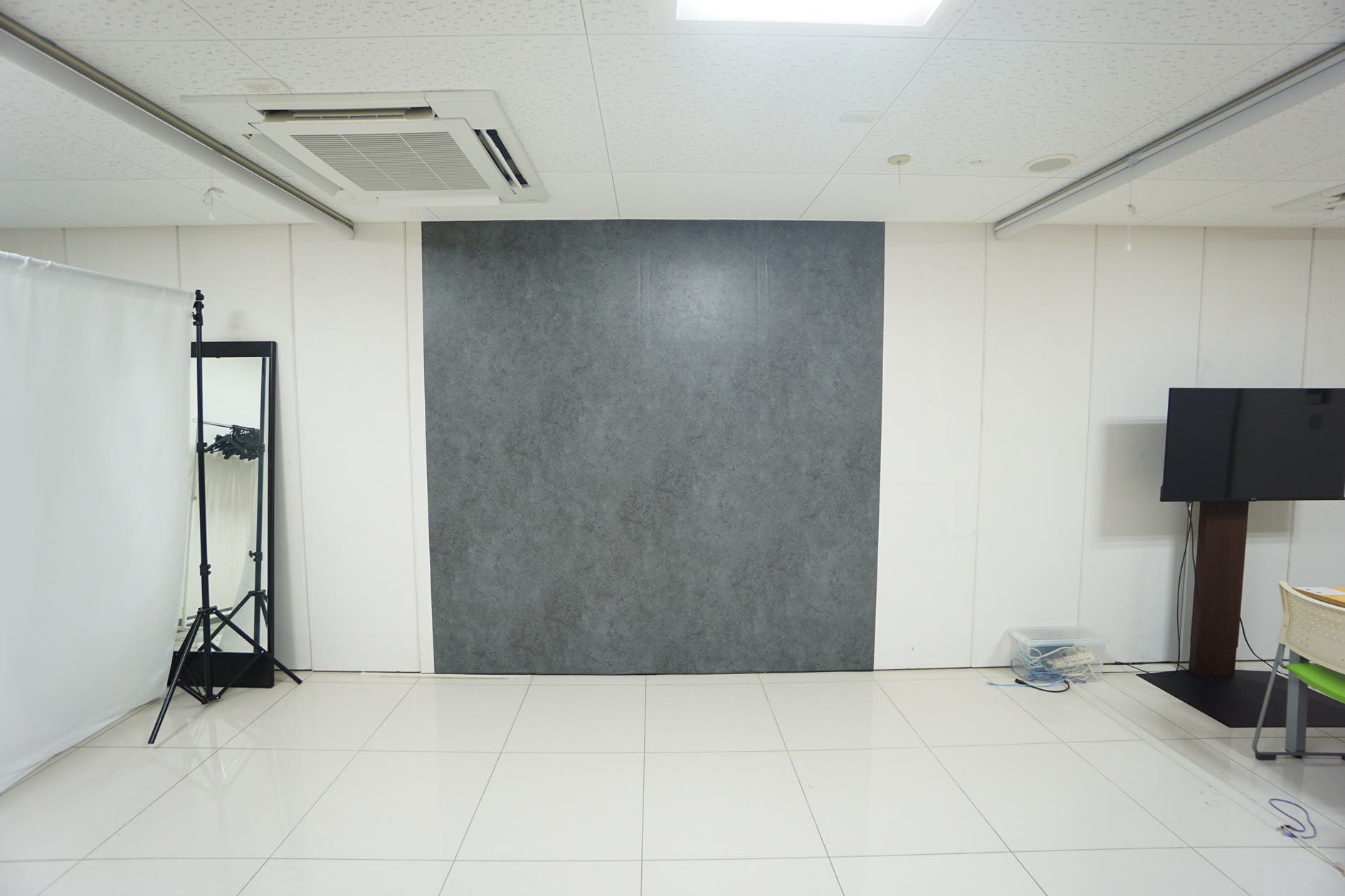 ＜天六撮影スタジオRe:＞OPEN SALE中🎊天神橋筋六丁目駅徒歩2分🚃光回線Wi-Fi🛜更衣室👗撮影/ポートレートの写真11