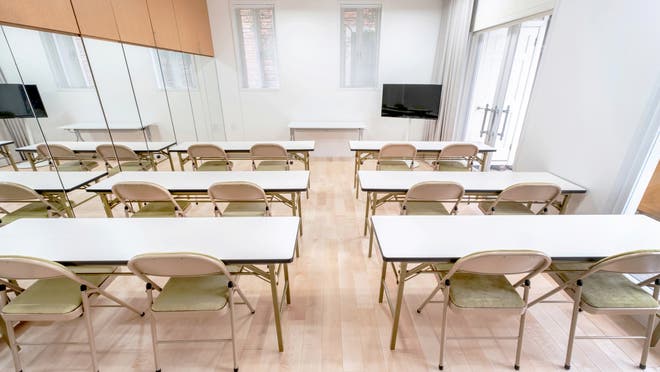 【自由が丘駅 徒歩5分】セミナー、会議、撮影控え室、ヨガ、プライベートレッスン、など、多目的スペース!の写真2