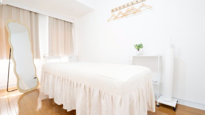 🆕値下げ🆕金山駅徒歩2分🚶♂️。自然光と木の温もり🌳、清潔完全個室ナチュラルサロンで施術を格上げ✨の写真23