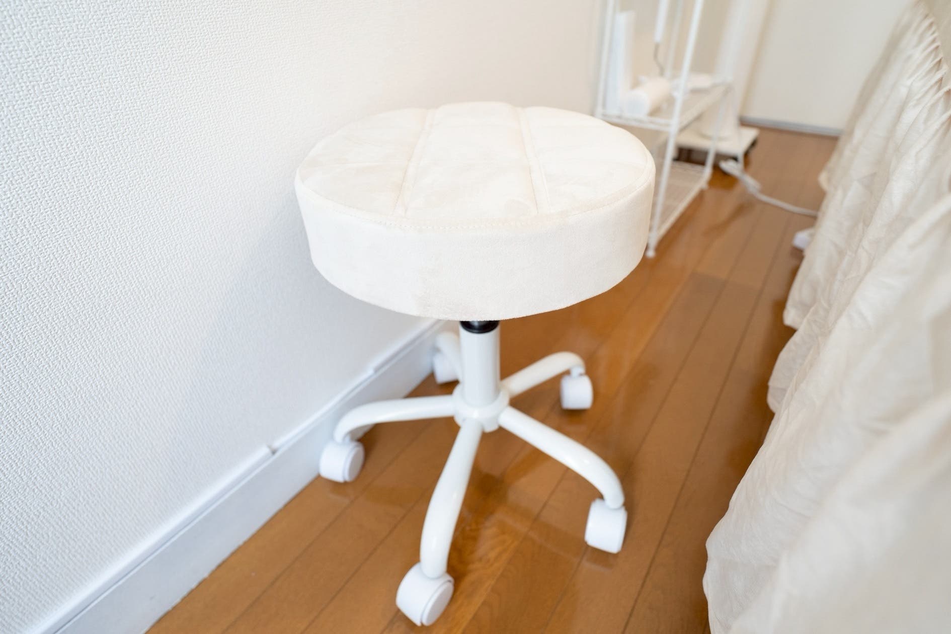 金山駅徒歩2分🚶‍♂️。自然光と木の温もり🌳、清潔完全個室ナチュラルサロンで施術を格上げ✨の写真25