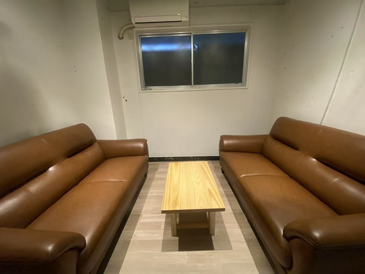 控室（最大６名）の画像1