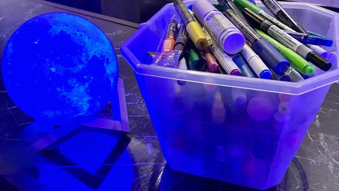 新宿歌舞伎町のバーを貸切♪飲み会/商用/オフ会/少人数/撮影/ボードゲーム/パーティー等OK♪の写真5