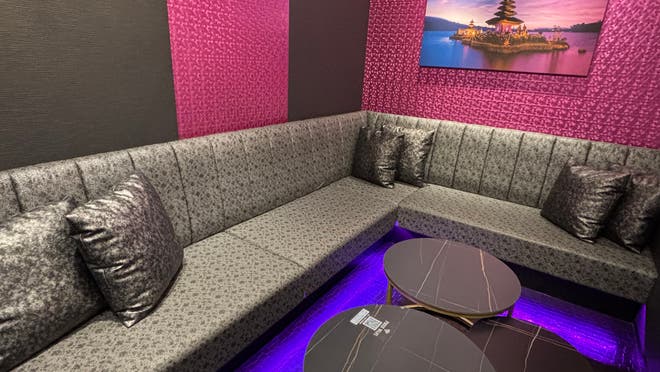 学割👨🎓横浜駅徒歩5分🚶クリスマス🎄おしゃれデート❤プロジェクター鑑賞🎞️カラオケ🎤ボードゲーム🎲パセラ_54の写真2