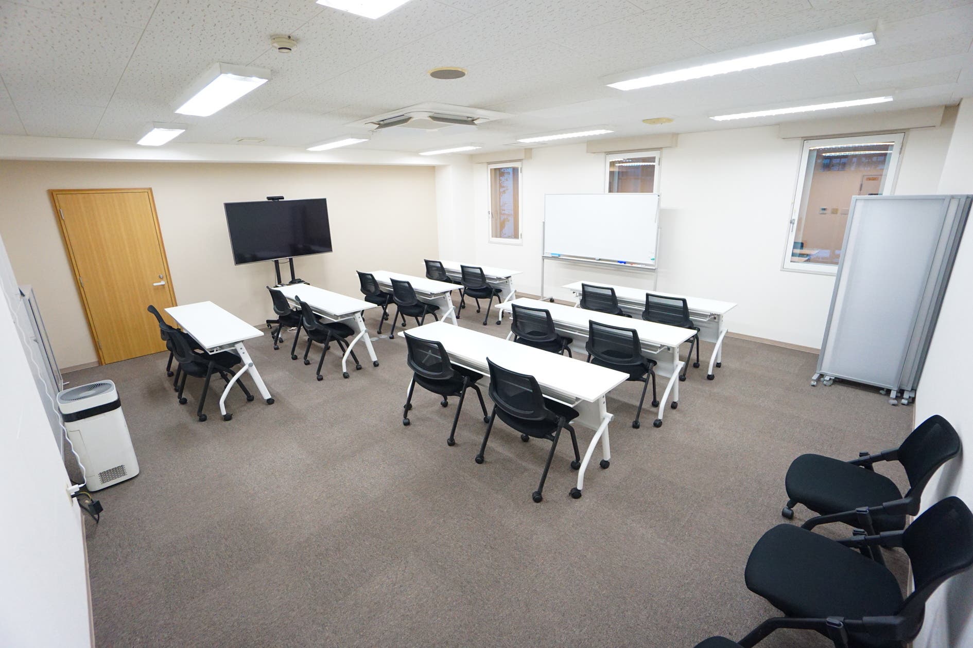 ＜NAVASE Meeting バスセンター前＞完全個室✨光回線Wi-Fi📶大型モニター📺会議/セミナー/ワークショップの写真10