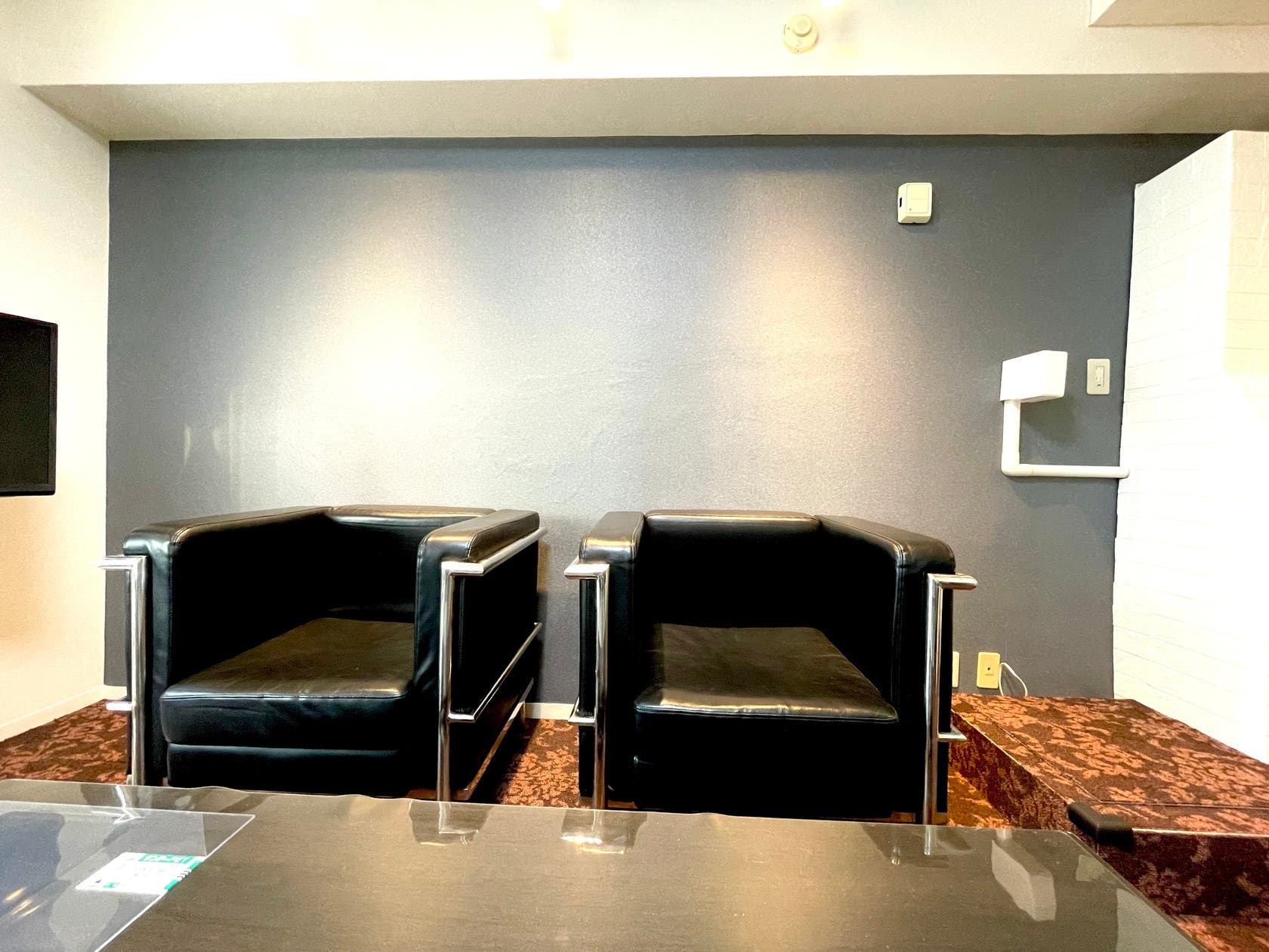 三田線出口50m、東京ドーム隣のゆったりソファ空間。会議・ドームイベント準備・撮影OKなマルチスペースの写真5