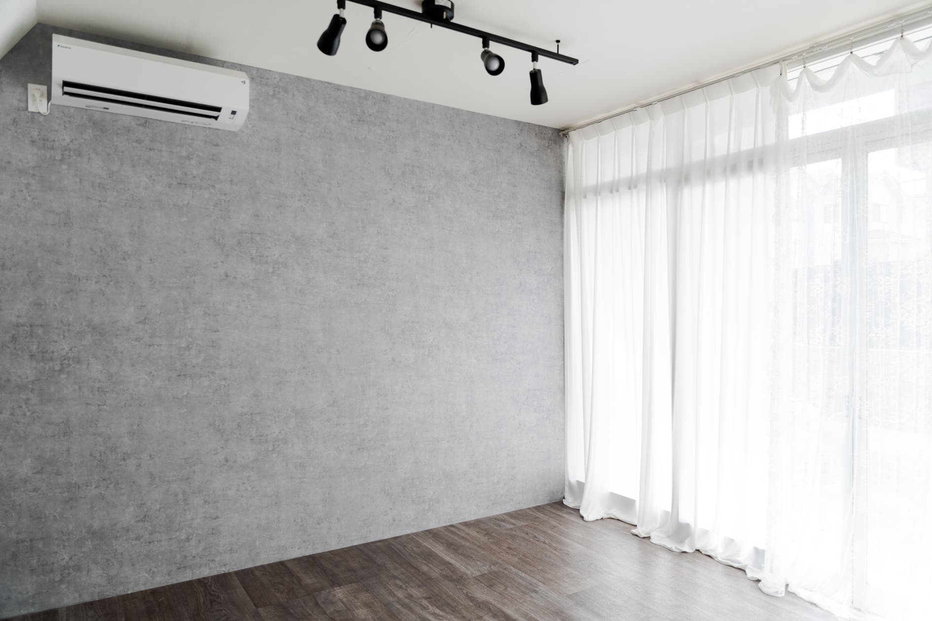 フォトスタジオとして運営しているスペースを貸し出しの写真4