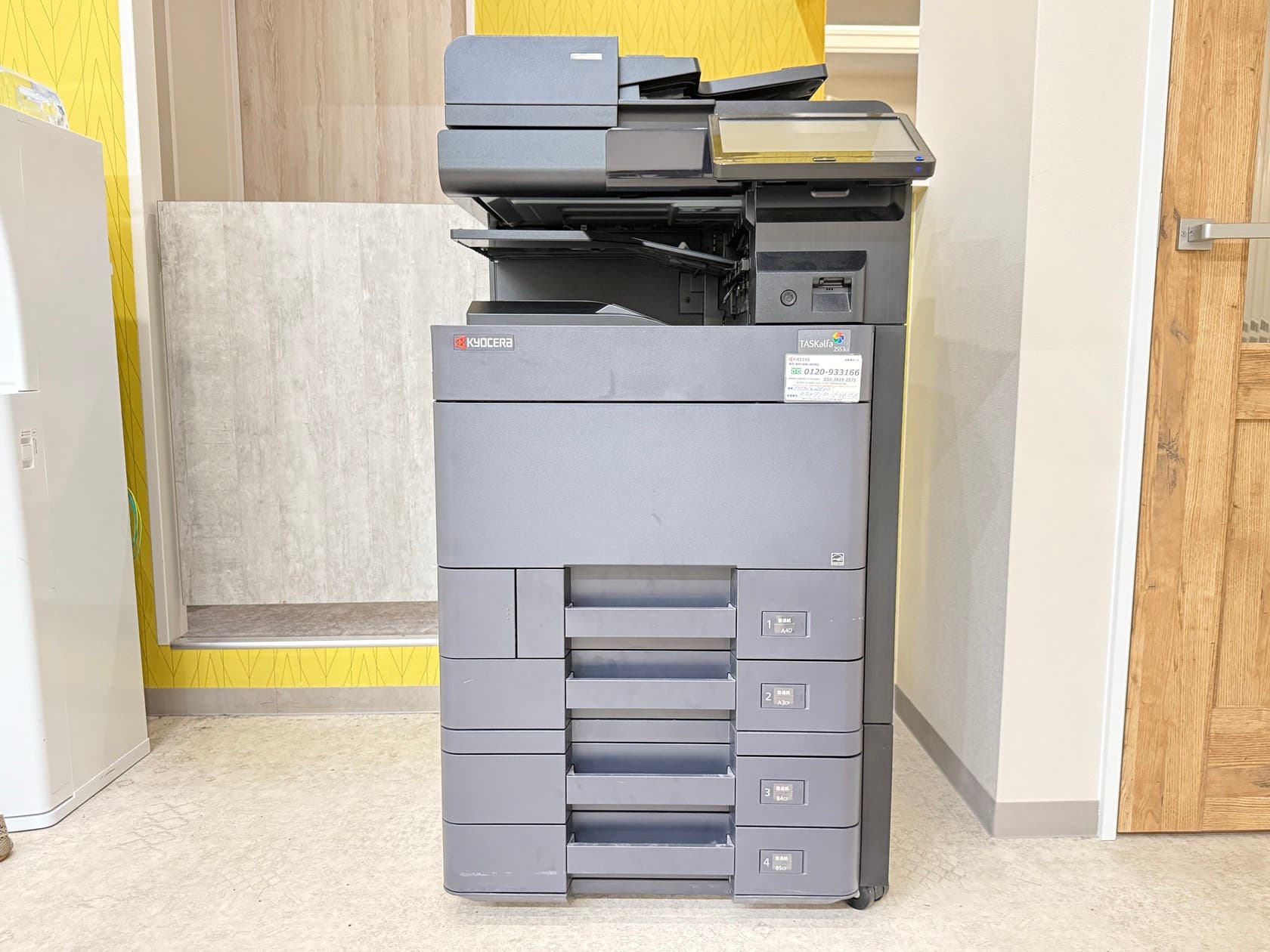 【神戸駅徒歩３分】⭐️スタッフ常駐で安心⭐️レイアウト自由で会議やセミナー等様々な用途に最適！🧑🏻‍💻無料Wi−Fiあり◎の写真8