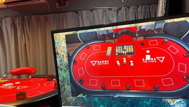 本格ポーカーバーでゲームイベントやパーティ!ボドゲオフ会、撮影、会議利用などに!の写真2