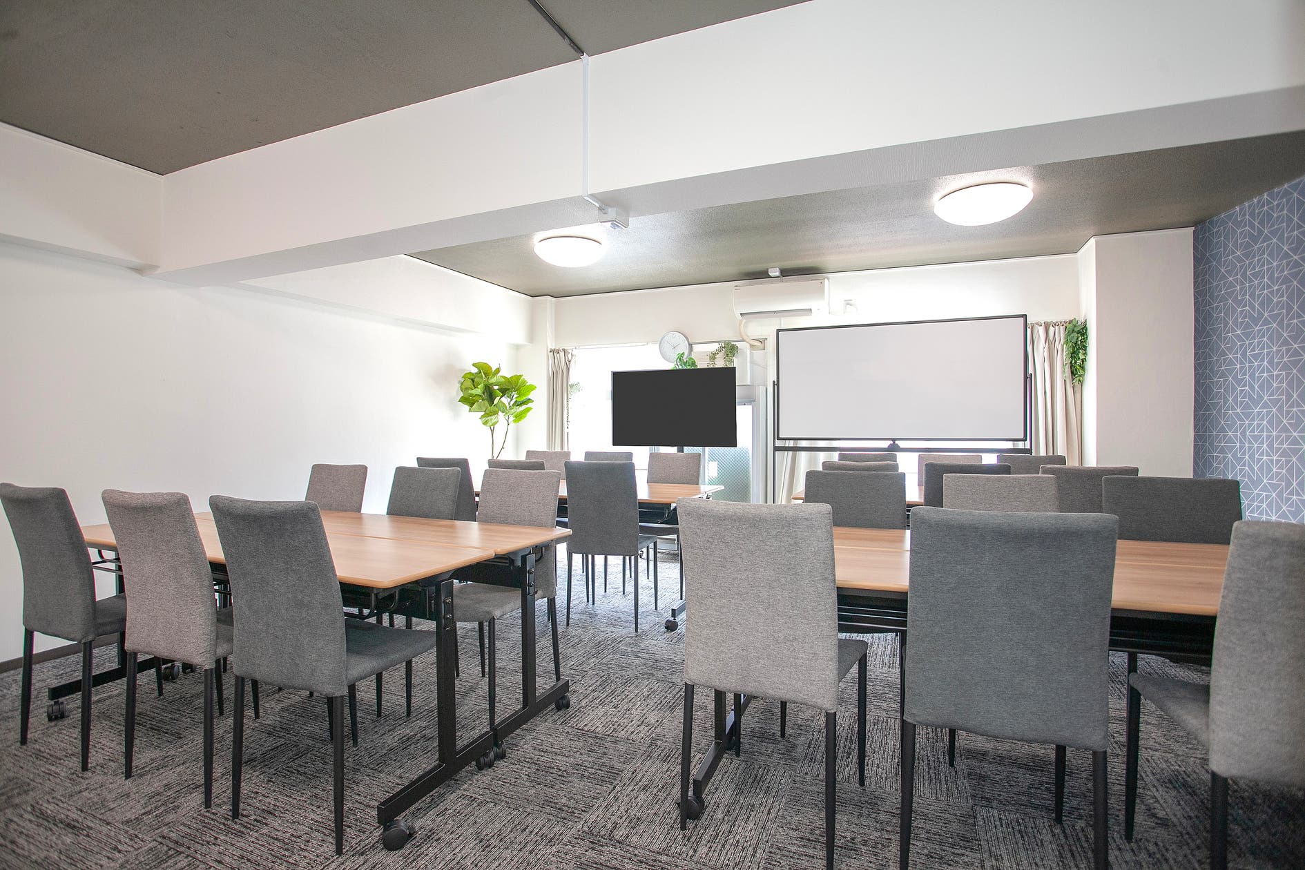 NEW!名古屋駅徒歩4分!/最大30名/土足利用可/会議/セミナー/面接/懇親会/ボードゲーム/飲食お酒可/会議室KS11名古屋の写真14