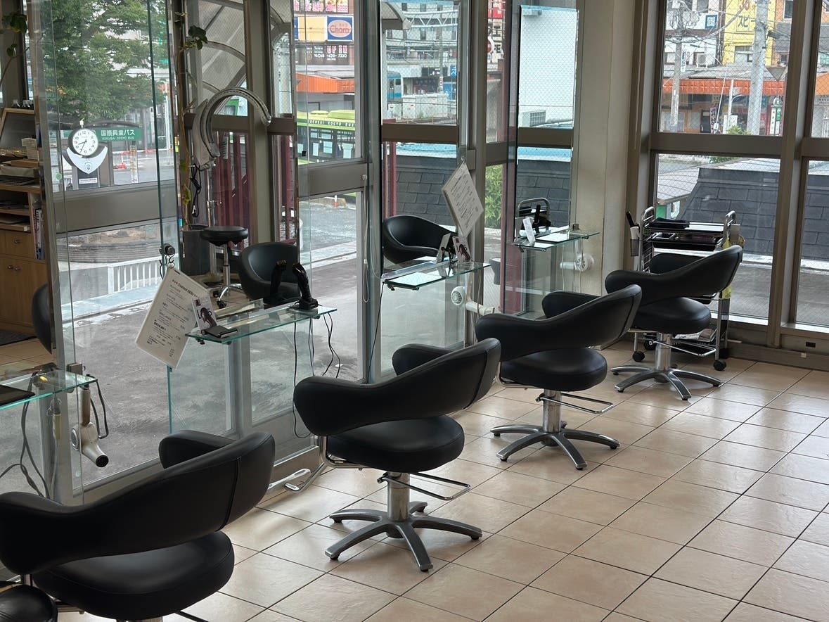 【銀座LA・BO蕨西口】蕨駅直通の落ち着いた空間にあるレンタルスペースの写真1