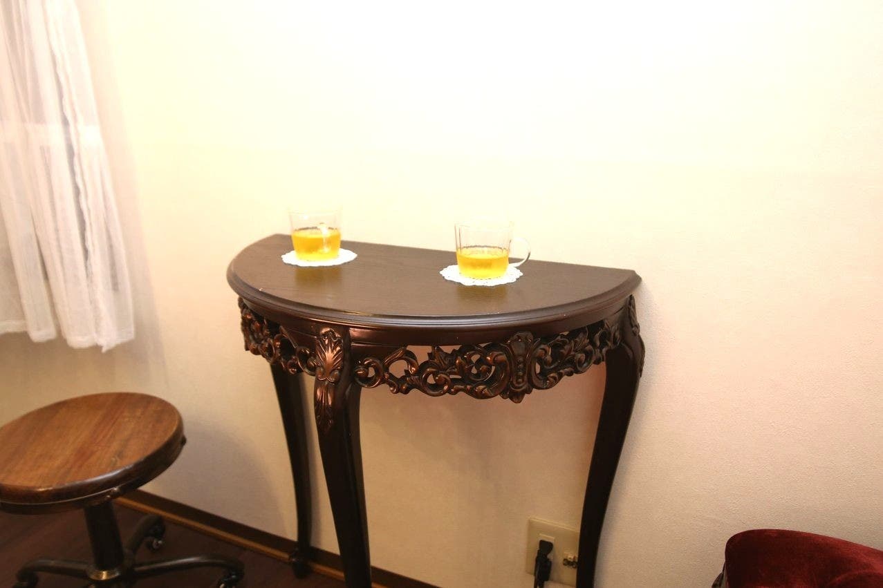 【横浜駅7分】ネイルデスク入荷🌟/ペーパーシーツ無料😊/完全個室/1階/手動昇降ベッド（有孔）/室内トイレ付/Rainbowの写真21