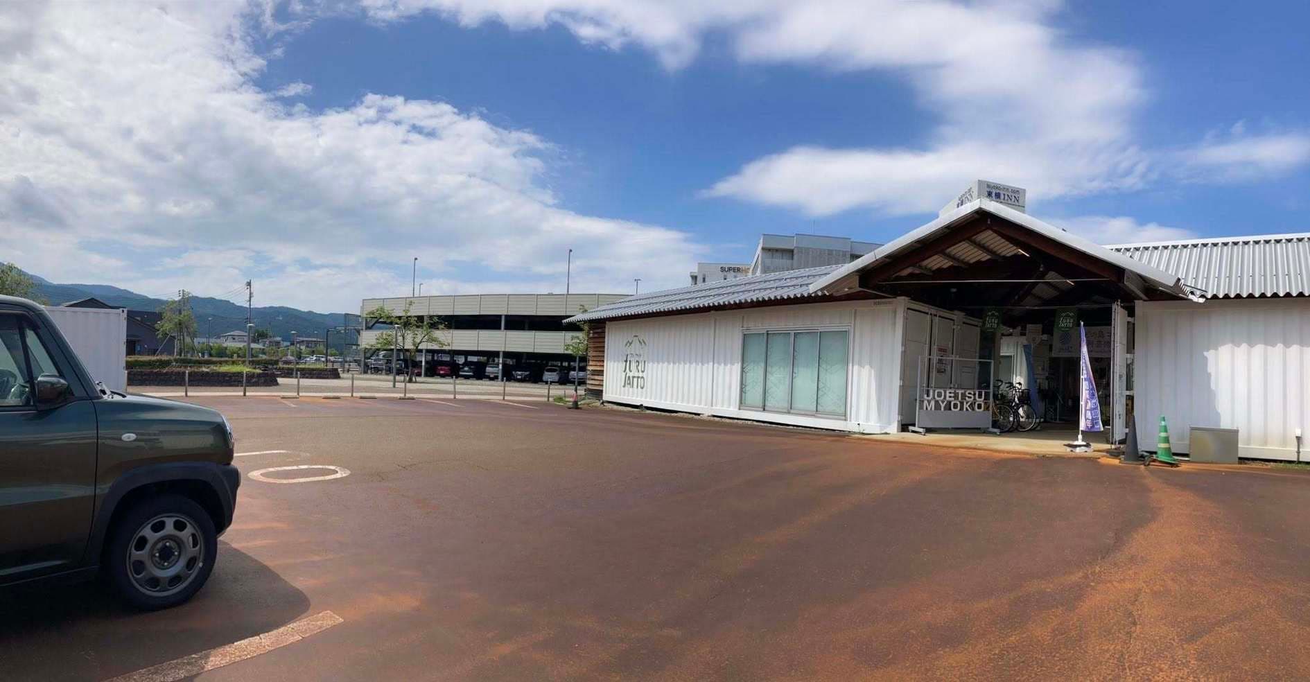 北陸新幹線・上越妙高駅西口1分「フルサット」ポップアップ＆キッチンカー出店スペースの写真2