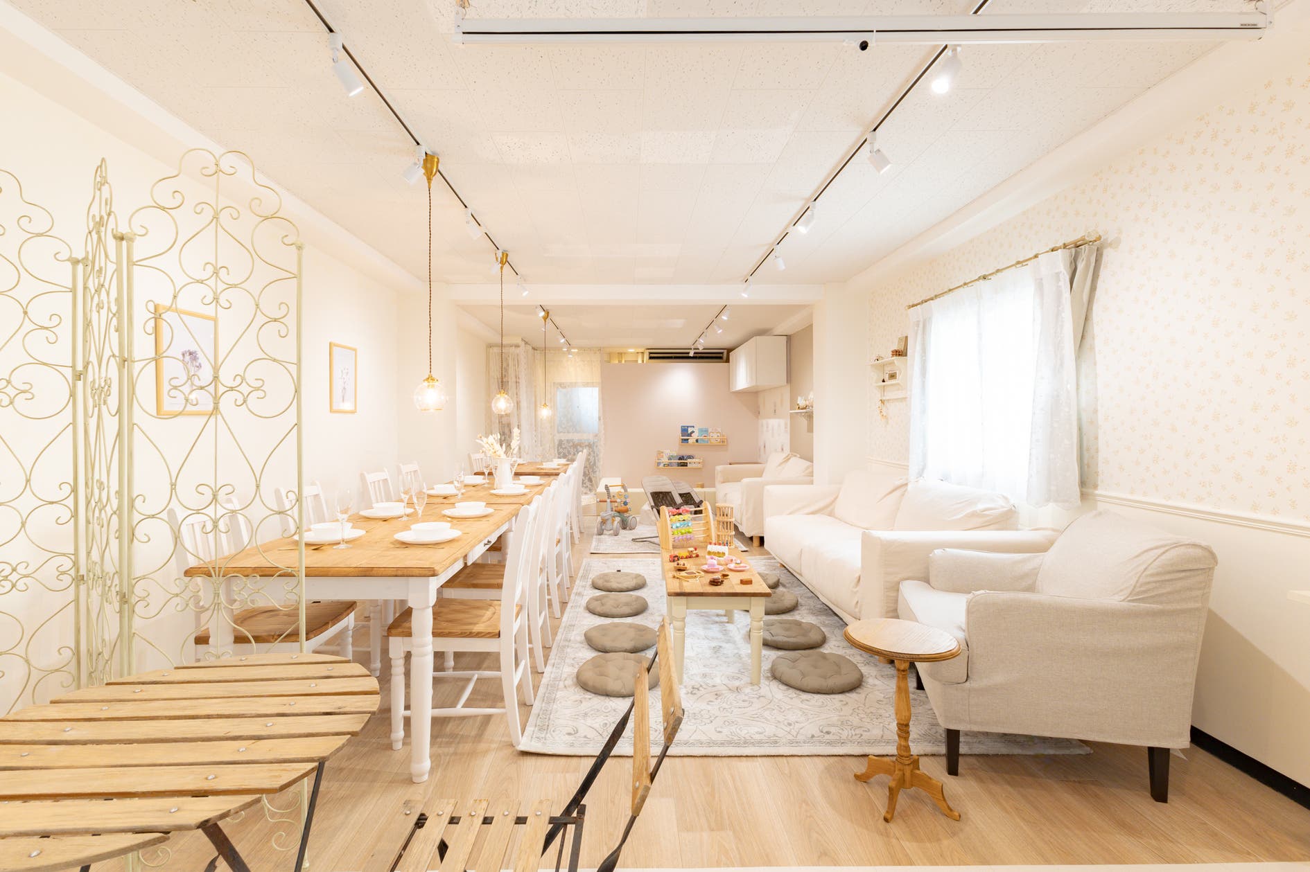 【OPEN特価🉐】広々60㎡｜キッズスペース🍼ママ会・女子会・懇親会・パーティー🎉｜ワンフロア貸切｜神田/秋葉原駅チカ🚃の写真16