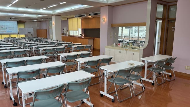 【旭橋駅徒歩5分】定員84+α名!プロジェクター含む備品・高速Wi-Fi無料!東町別館701会議室の写真4