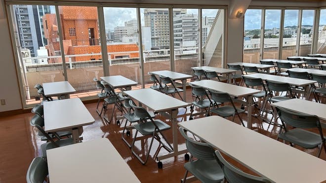 【旭橋駅徒歩5分】定員84+α名!プロジェクター含む備品・高速Wi-Fi無料!東町別館701会議室の写真13