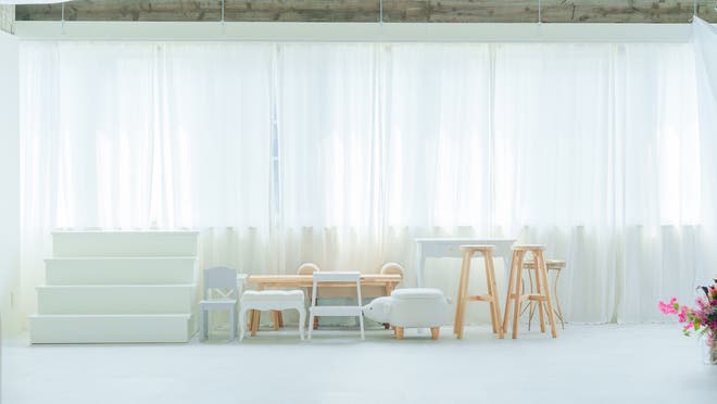 【神戸駅】徒歩5分 / 自然光が差し込む解放感のあるフォトスタジオ / 店内お花使い放題 / 78㎡ワンフロアの写真1