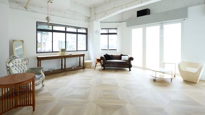 好立地の路面スタジオ。無料駐車スペースもあり、搬入なども簡単!の写真1