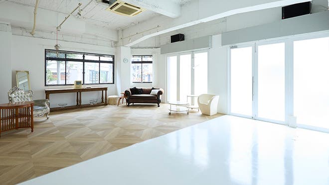 好立地の路面スタジオ。無料駐車スペースもあり、搬入なども簡単!の写真3