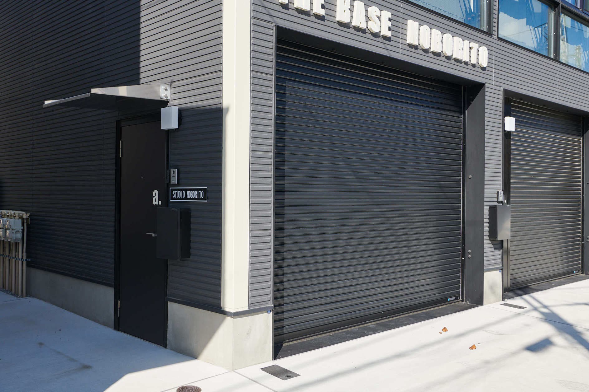 【 OPEN記念特別価格中 】本格ガレージ撮影スタジオ／登戸エリア／ハイエンド家具無料貸出の写真27