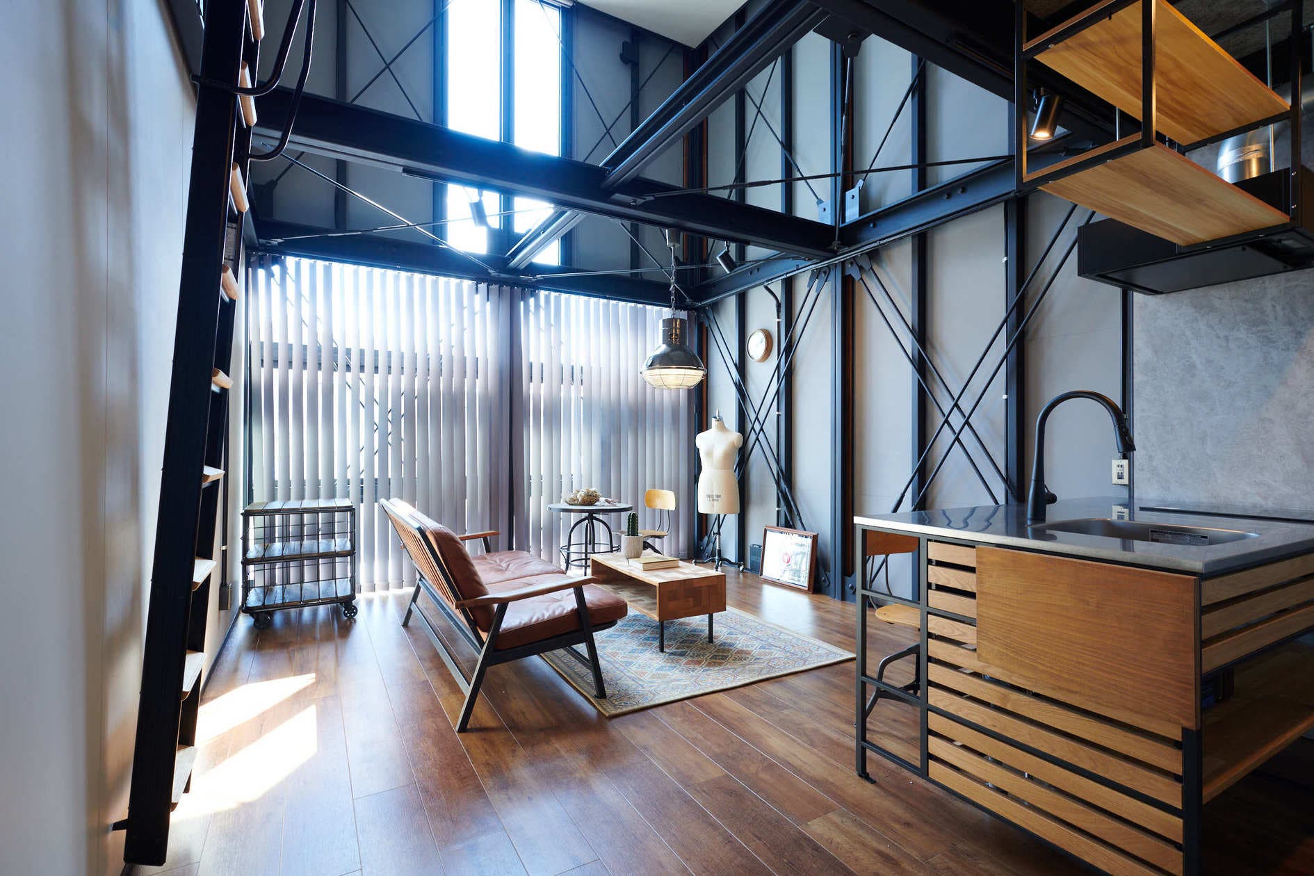 【 OPEN記念特別価格中 】本格ガレージ撮影スタジオ／登戸エリア／ハイエンド家具無料貸出の写真5